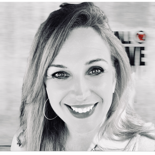 Alicia Carrasco: Contributing Author Bio | GetEducated